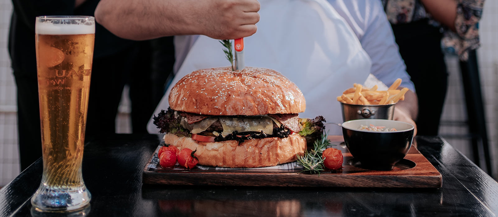 Restaurants Sheikh Zayed Road Dubai | Millennium Plaza Hotel Dubai