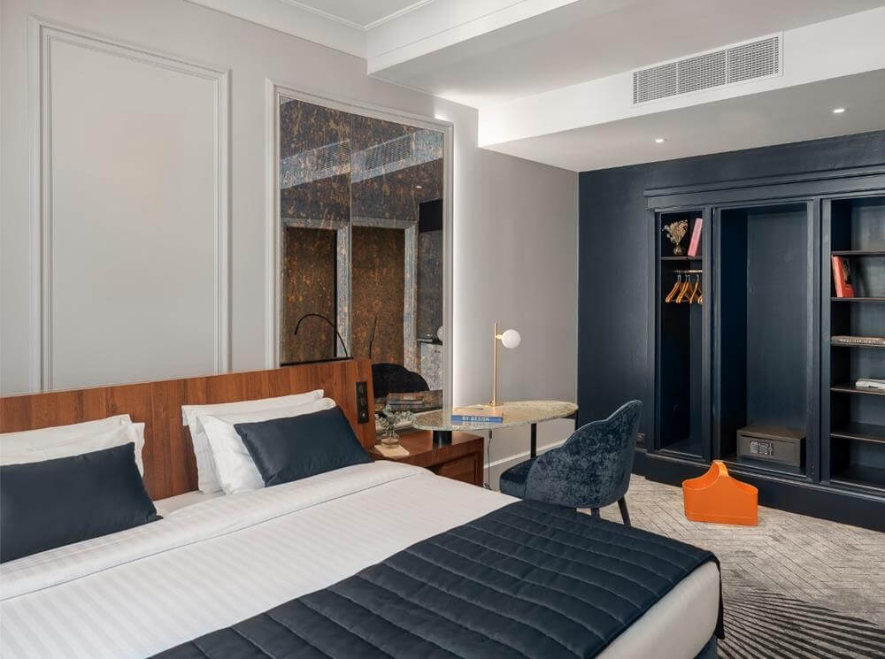 room-paris-alcove-accessible