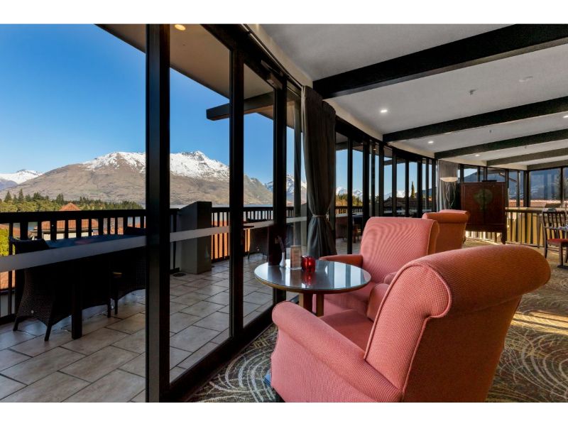 Restaurant & Bar | Copthorne Hotel Queenstown Lakefront